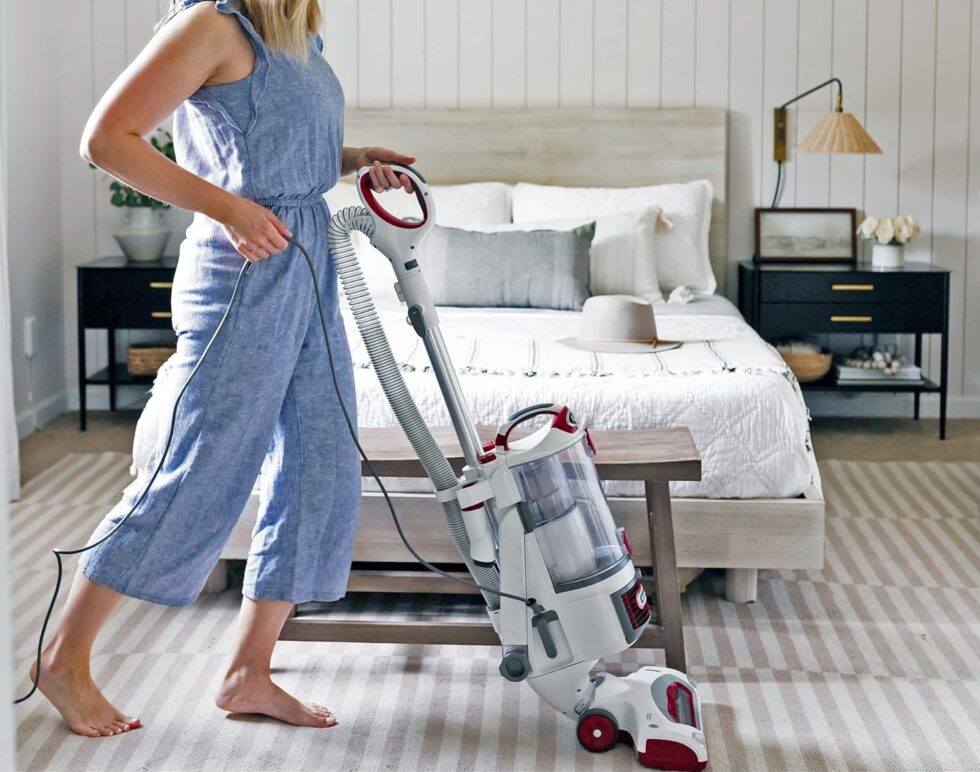 Shark NV501 Rotator Professional Lift Away Upright Vacuum Review - Smart Vac Guide